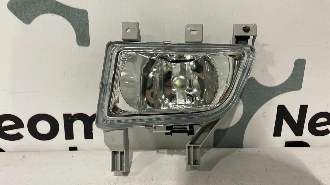 Противотуманная фара левая Mazda 323 BJ 01-03