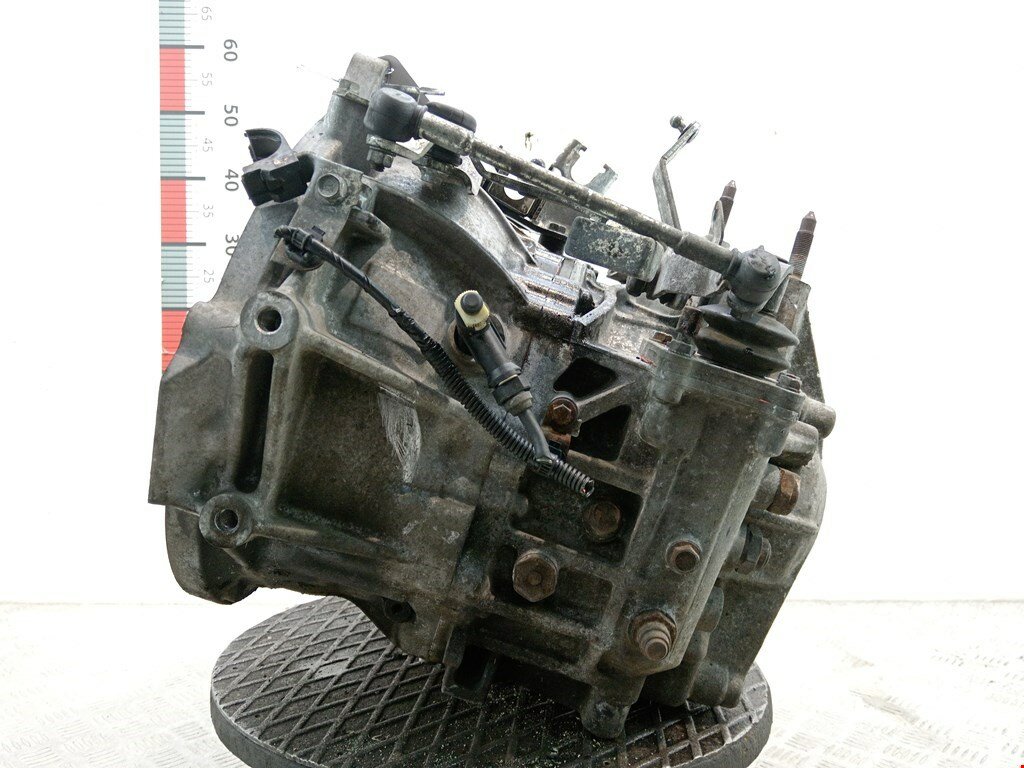 КПП 6ст (механическая коробка) Mitsubishi Outlander 2 (XL) 2500A364 арт. 2217062