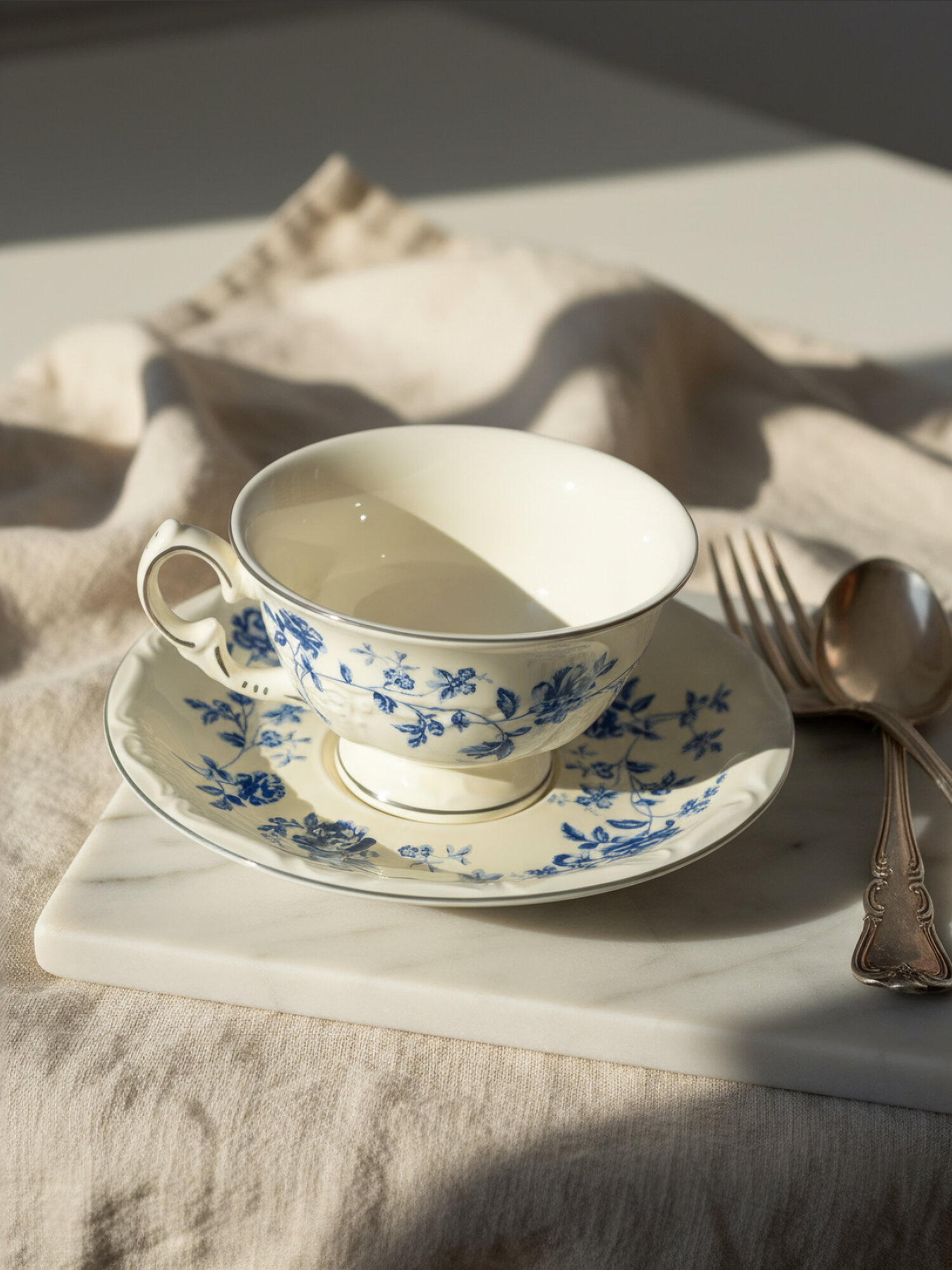 Набор посуды - Чайная пара винтажный стиль, синие цветы, керамика, 225 мл, ретро стиль