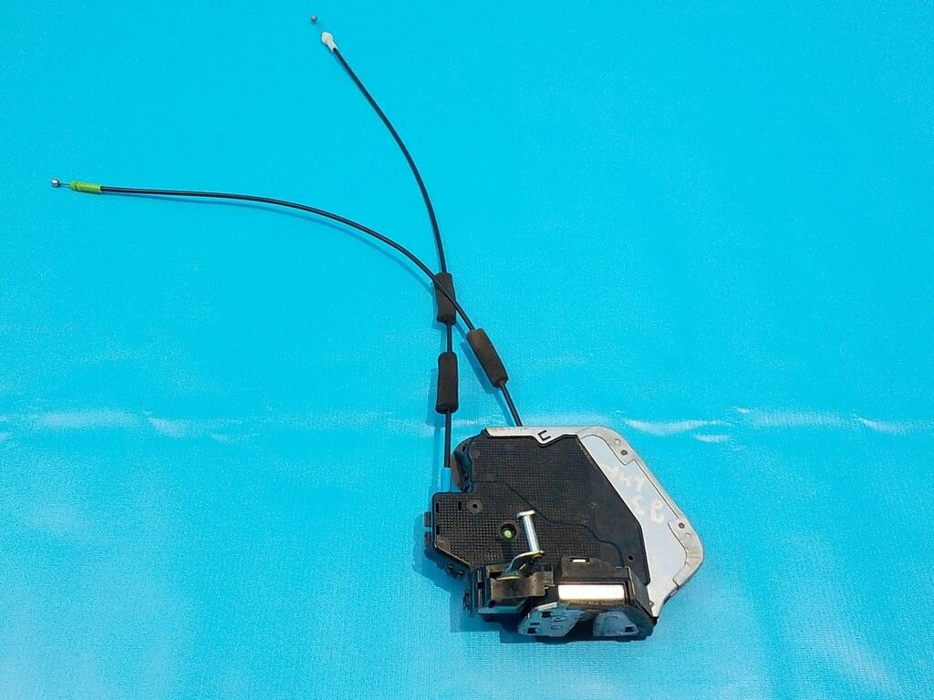 Замок двери задней левой TOYOTA Avensis 3 (T270) 2009-2018 6906002230 - Б/У