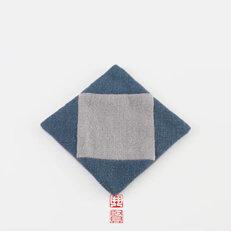 Двухцветная подставка для чашек, павлин-голубая и серая, 10x10 см, поглощающая влагу и устойчивая к теплу, одна штука