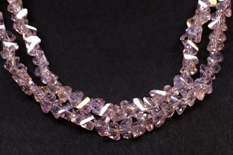 Бусина стеклянная граненая треугольная 5х6х5мм, цвет розовый, гальваническое покрытие, прозрачная, 542-031, 1 нить (около 25см, около 85шт)