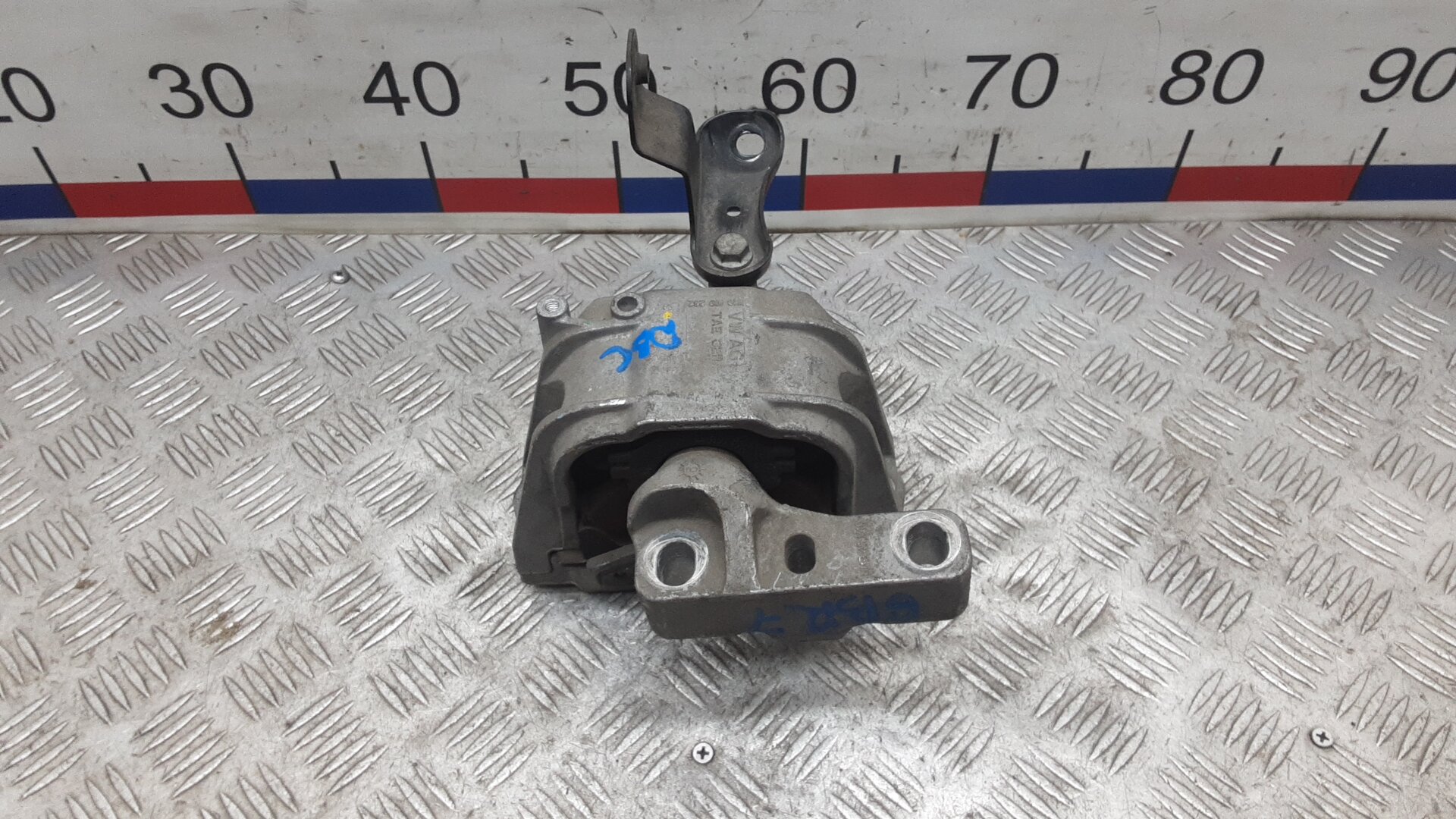 Подушка двигателя бензиновая VOLKSWAGEN TOURAN (1T1, 1T2)