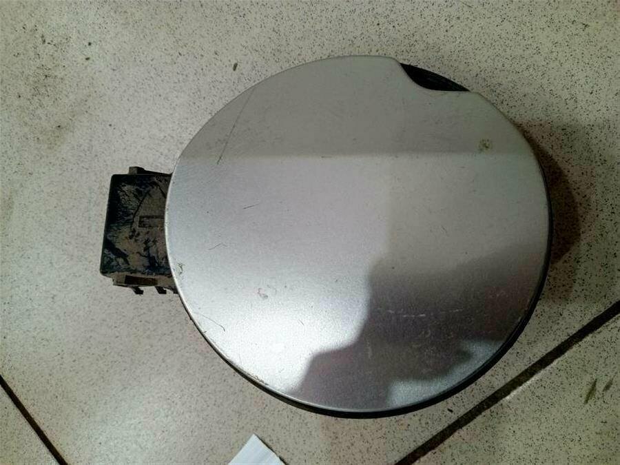 Лючок бензобака от Peugeot 308 2007-2013