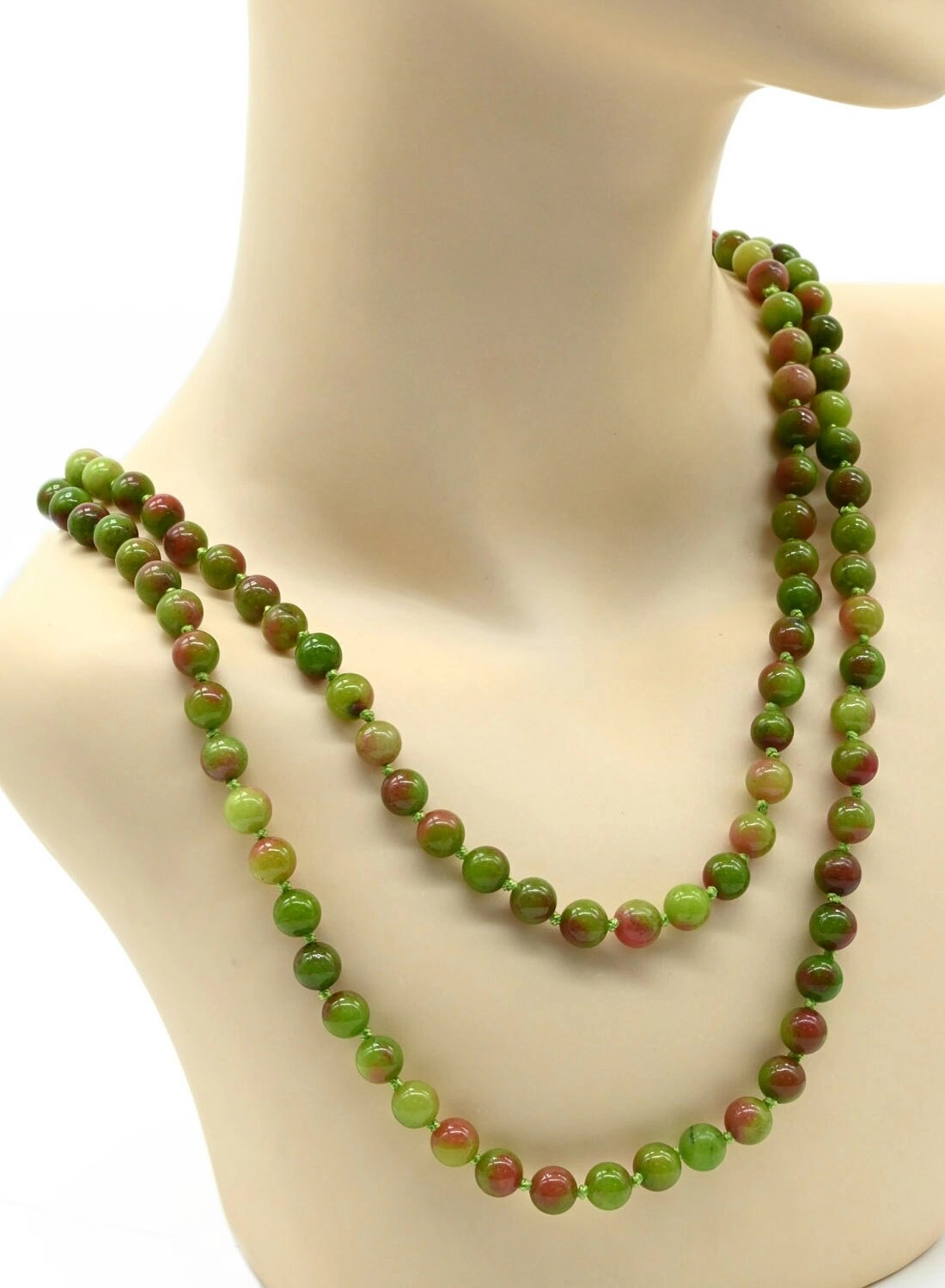 Бусы, кальцит