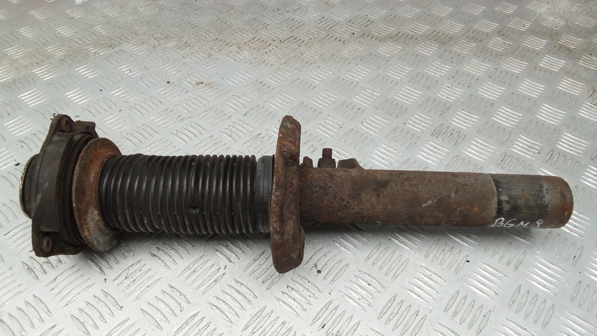 Амортизатор передний правый VOLKSWAGEN PASSAT B6, Номер 3C0413031AT, 1K0412331B