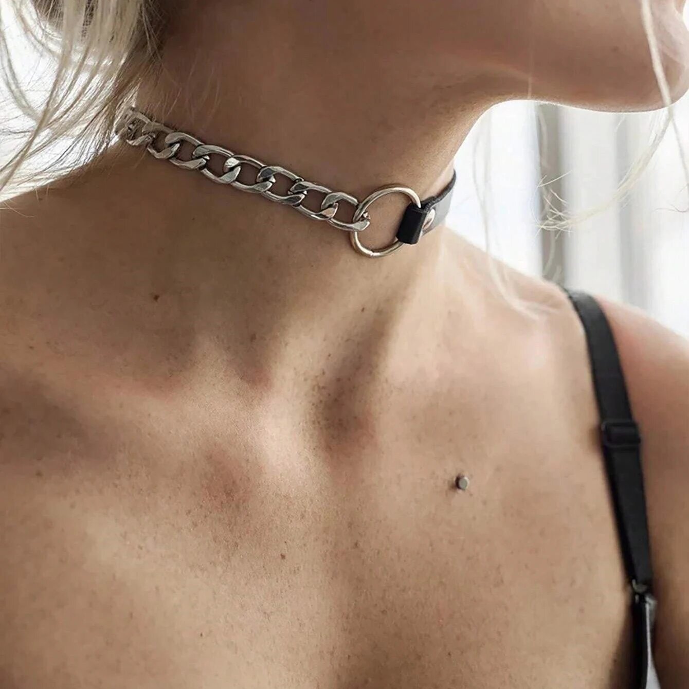 Розовая кожаная маска лисы choker 2