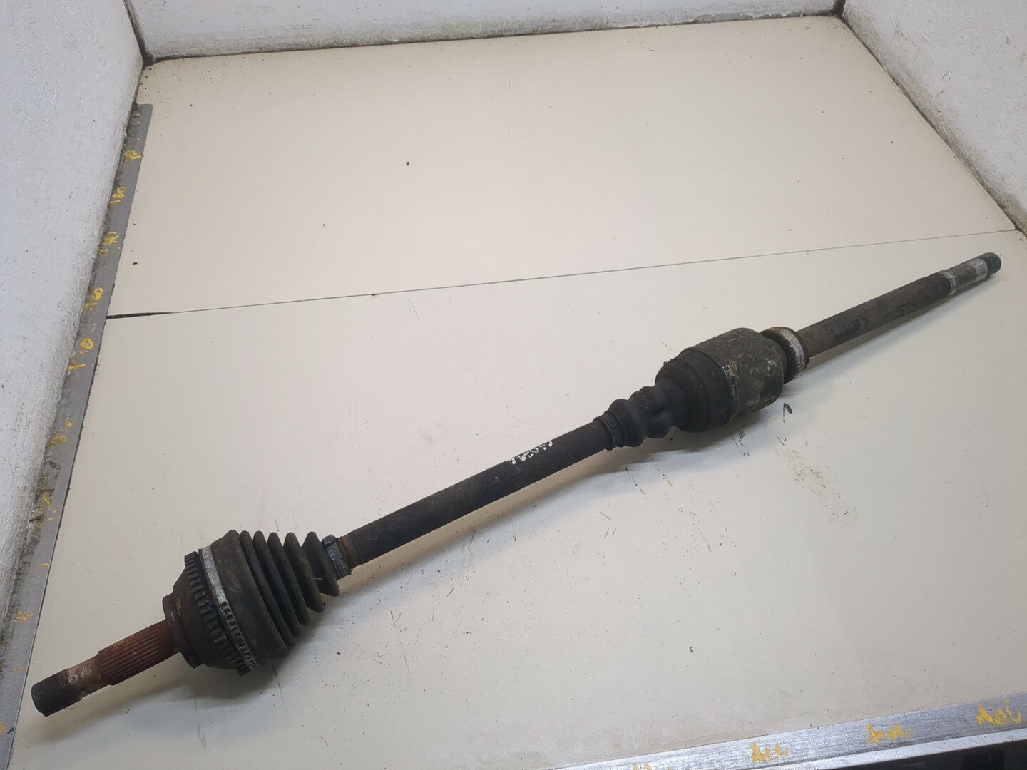 Полуось (вал, шрус) правая передняя Citroen Jumper (Relay) Б/У