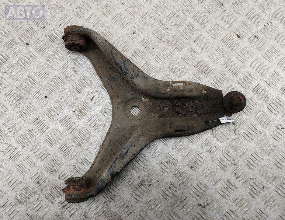 Рычаг подвески передний правый Audi 80 B3 (1987-1992)