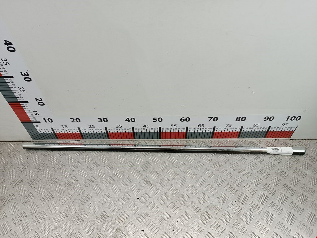 Уплотнитель стекла двери Opel Astra J 13391184 арт. 2078022