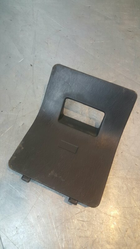 Крышка блока предохранителей Geely MK MR479QA 2009 (б/у) 101801744000601