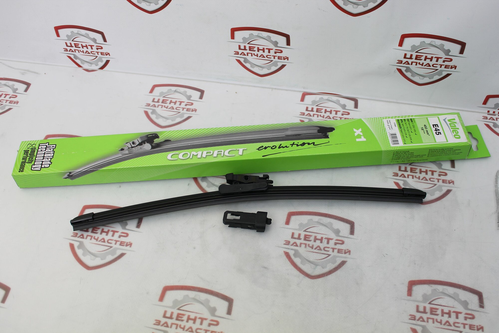 Щетка стеклоочистителя бескаркасная VALEO 575903 Push Button E45 450