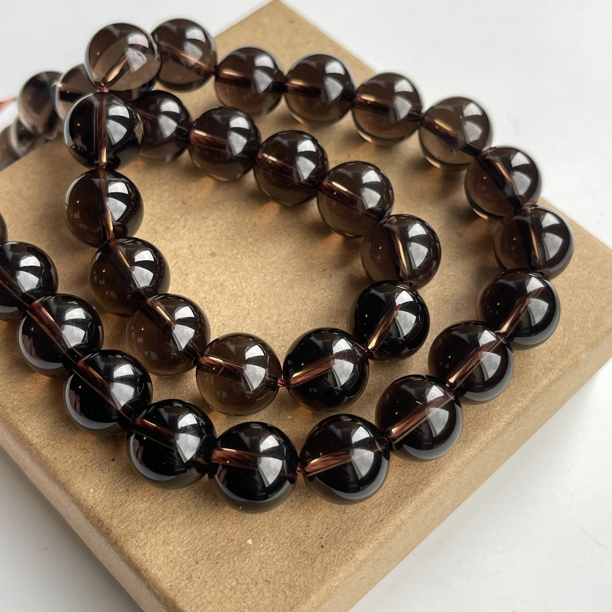 Бусины раухтопаз А шар гладкий 12 мм (нить 19 см), Suntrim