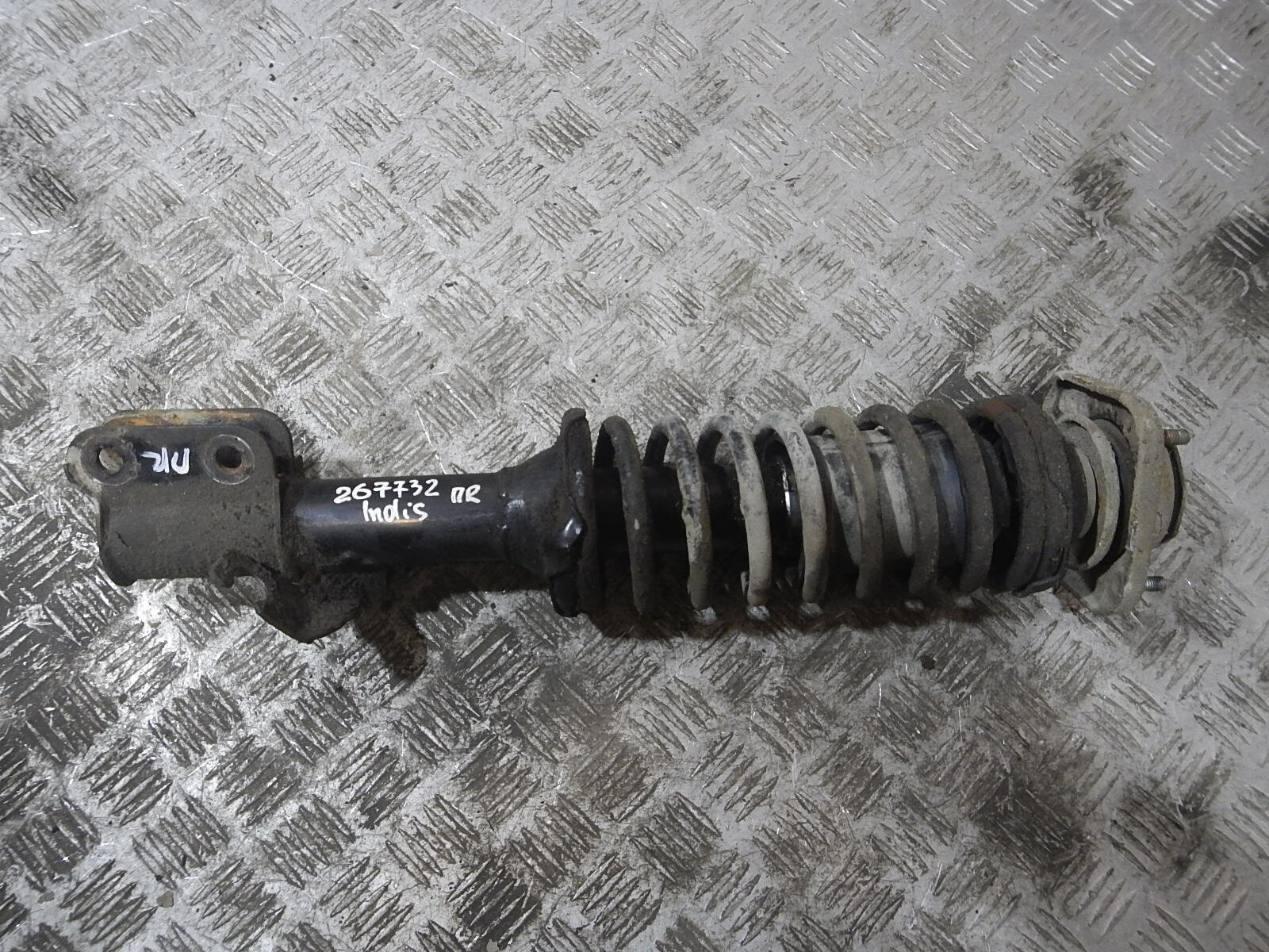 Б/У Амортизатор передний правый, Chery (Черри)-INDIS (11-) Chery INDIS (11-15) Подтеки масла. 267732 CHERY арт. S18D2905010