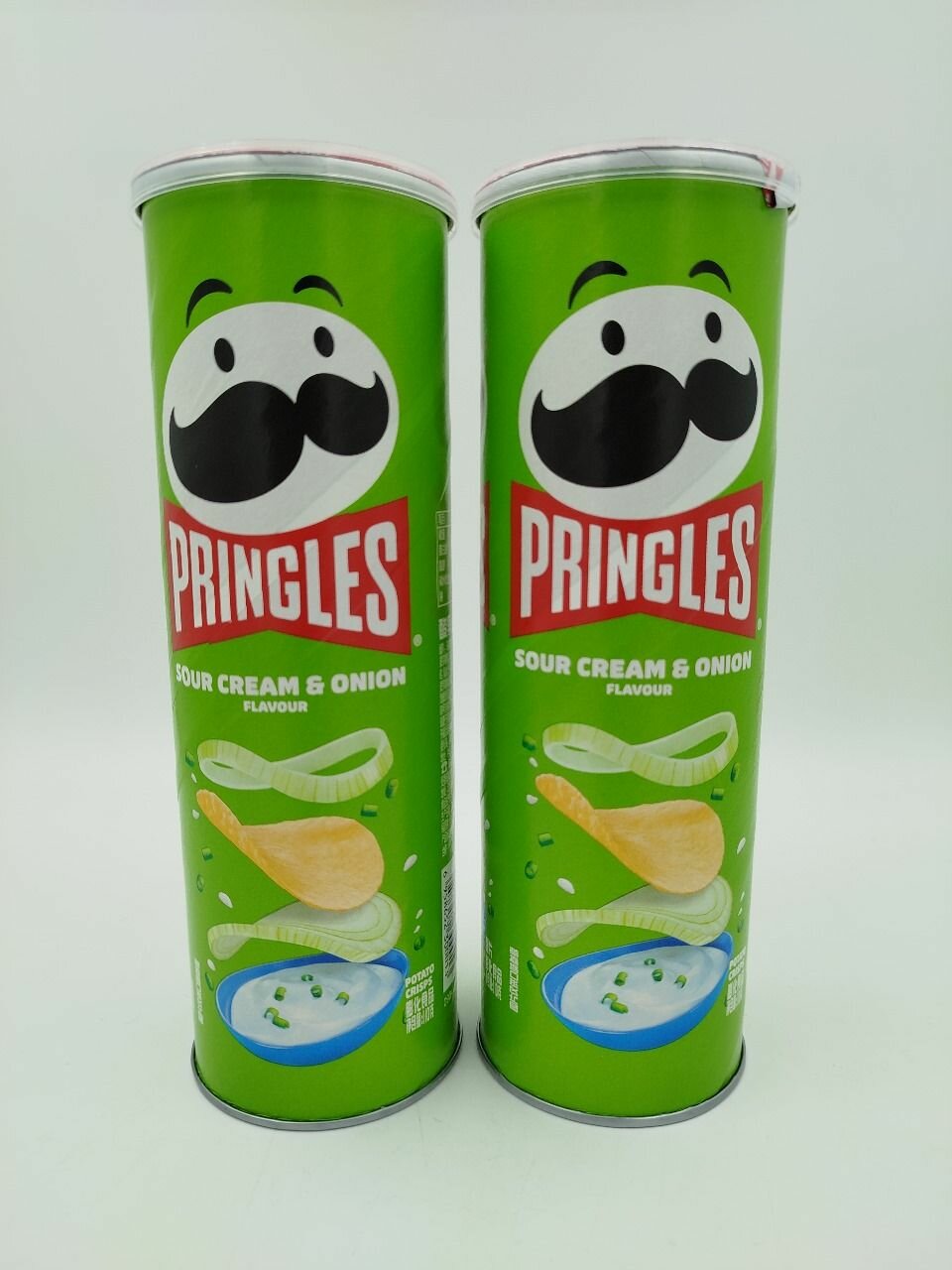 Чипсы Pringles со вкусом сметаны и лука 2 х 110 гр. Китай