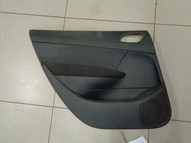 Обшивка двери задней левой от Peugeot 308 2007-2013