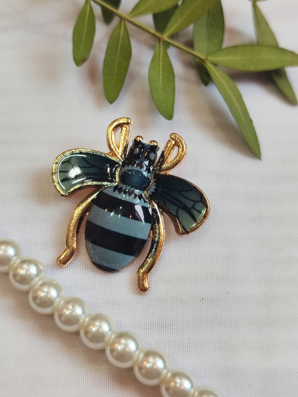 Брошь, эмаль