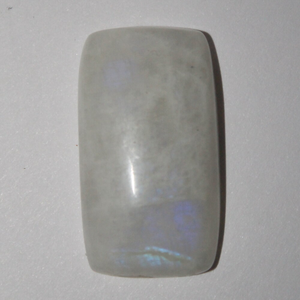 Коллекционный кабошон лунный камень, 30х17х5 мм, Шри-Ланка, «True Stones»