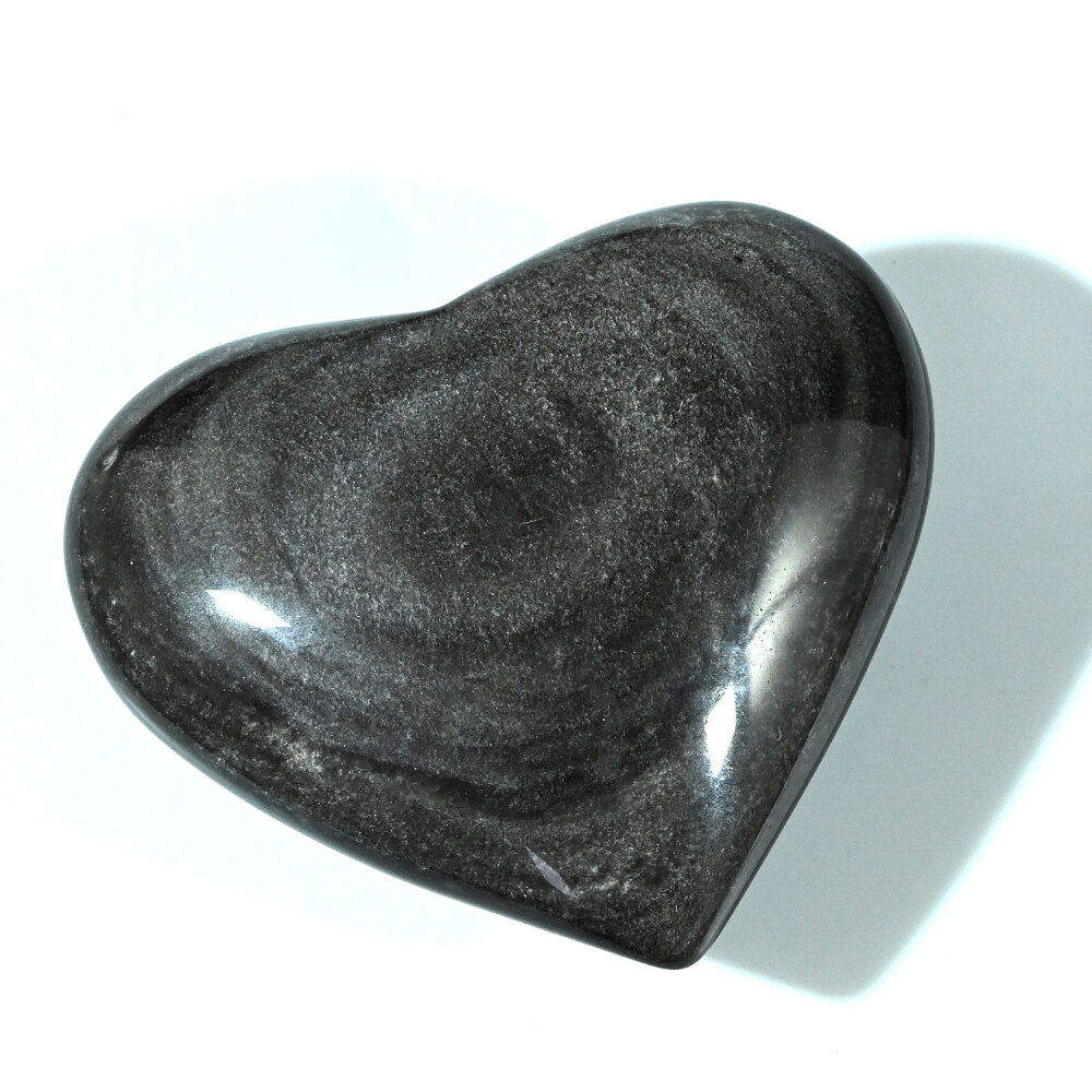 Сердце из обсидиана радужного 77*66*32мм, 176г .