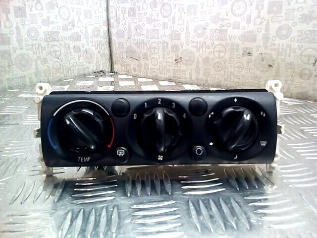 Блок управления печки (климат-контроля) Mini Cooper Hatch 1 (R50) 64111502212 арт. 379438