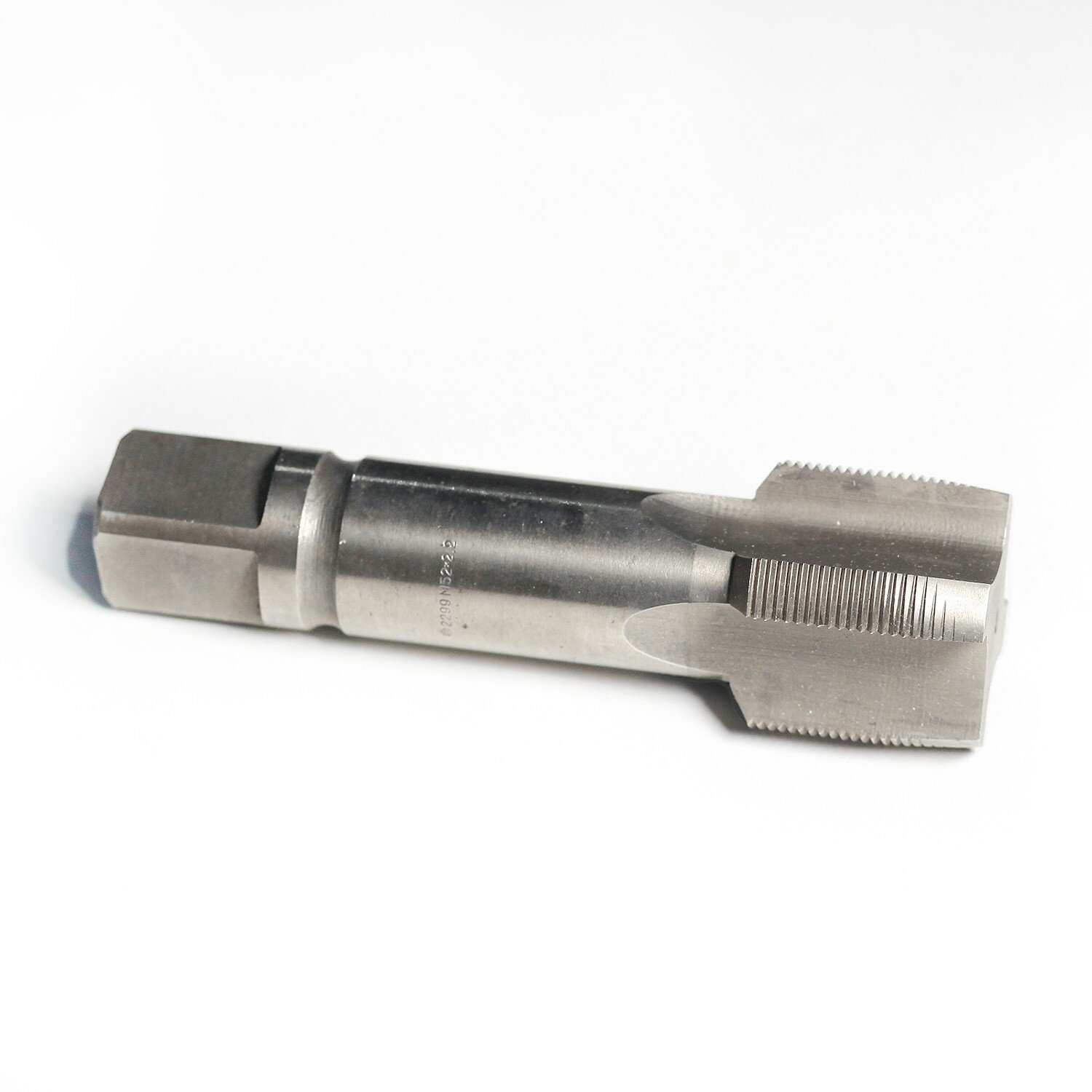 Метчик машинно-ручной однопроходной М52х2.0с