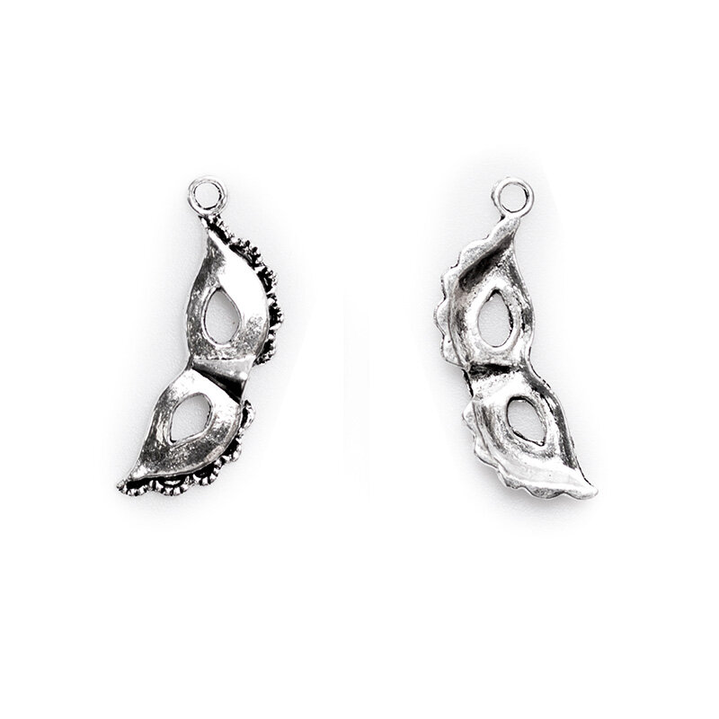 Подвеска, 32х11мм, маска с кружевом, базовый материал - цинковый сплав, стиль тибетское серебро, 1 шт.