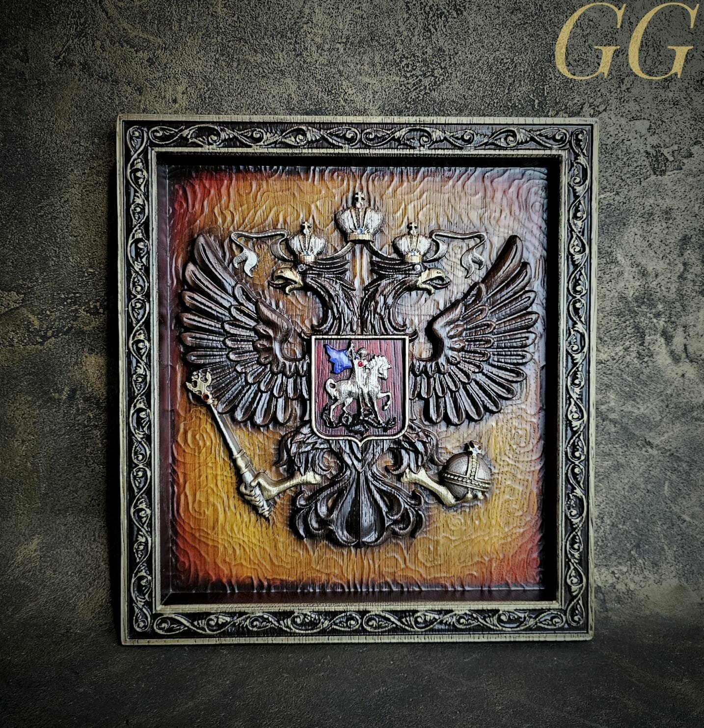 Герб РФ 32х29см, дерево -дуб, сусальное золото, поталь, камни Swarovski.