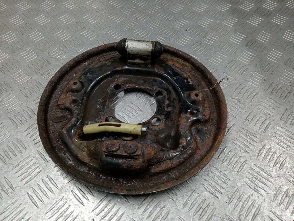 Кожух защитный тормозного диска Citroen Jumpy (Dispatch) 2 4211C3 арт. 450899