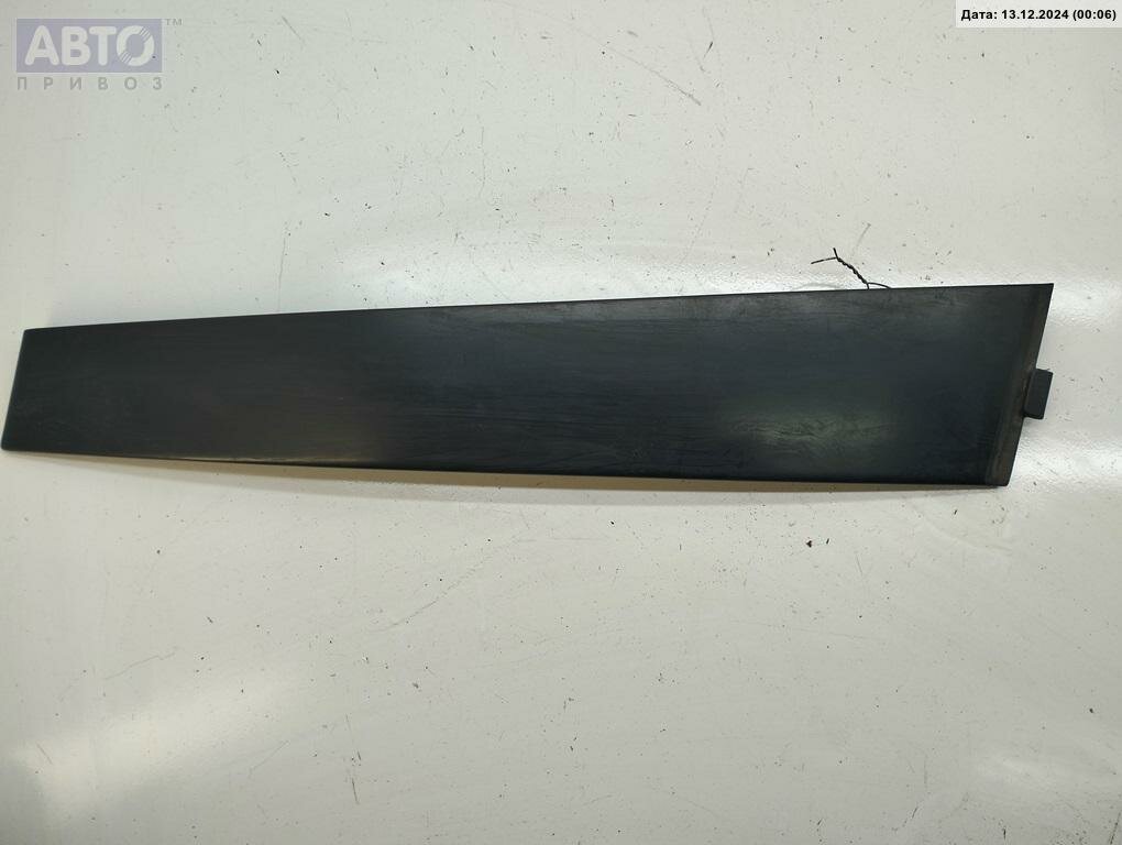 Накладка двери передней правой Volkswagen Passat B6