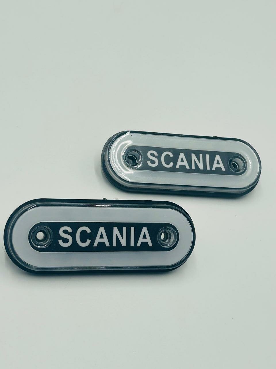 Указатель габаритов Scania (Скания) Белый Цвет 2шт