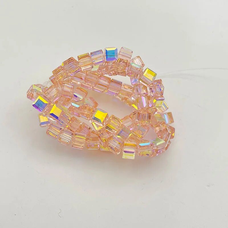 Квадратные хрустальные бусины YoZuSmily 6 мм, 20 шт. 1