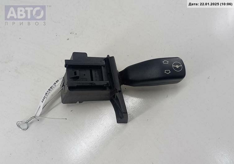 Переключатель подрулевой (стрекоза) BMW X5 E53 (1999-2006)