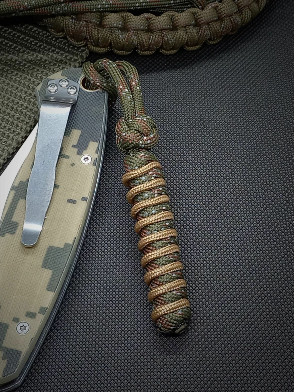 Темляк для ножа из паракорда / EDC-C16-LP