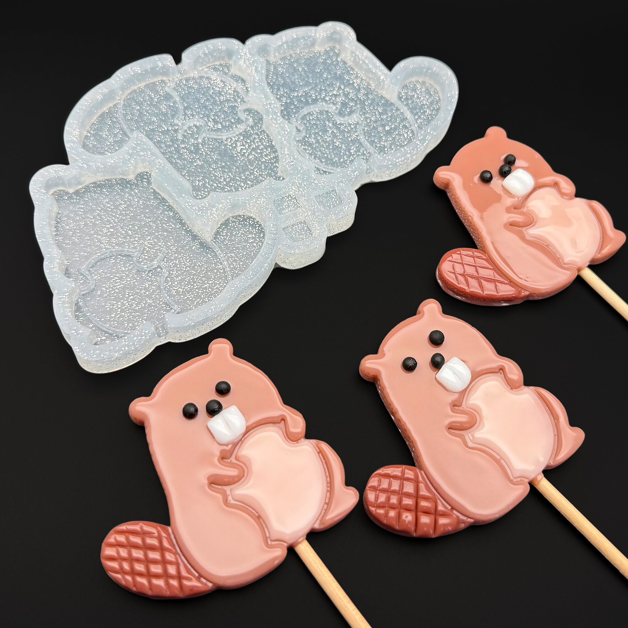Силиконовая форма молд для леденцов и шоколада Бобер