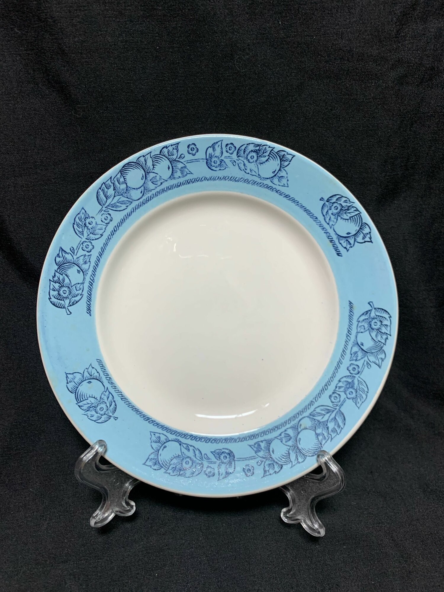 Фаянсовая пирожковая тарелка ЗИК