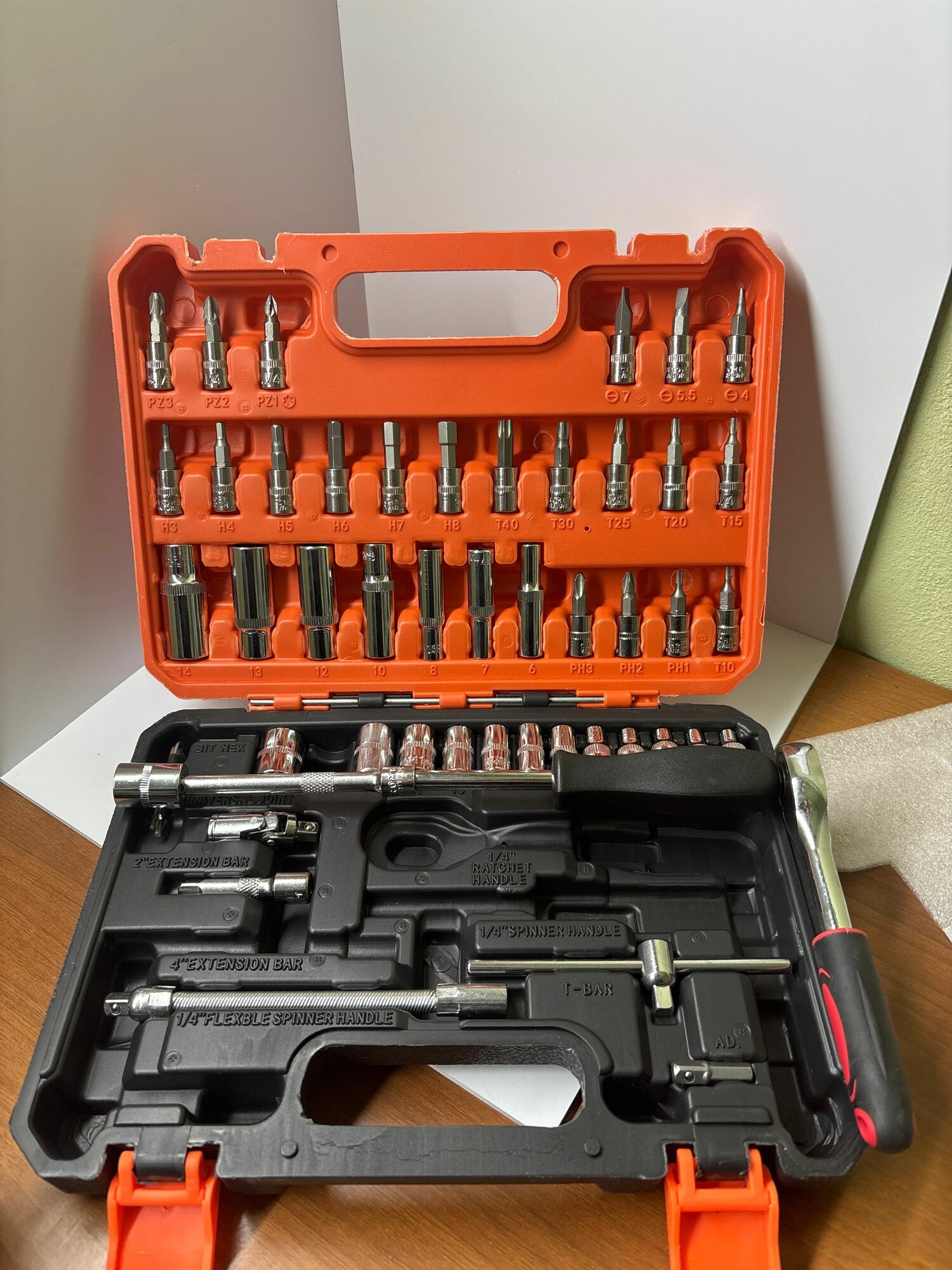 Набор инструментов SOCKET SET 53 предмета в кейсе — фото 1