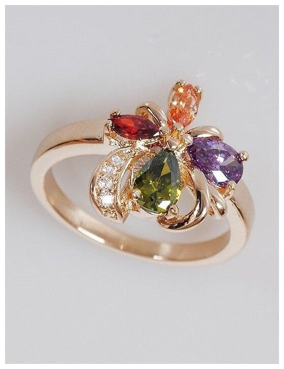 Кольцо, фианит