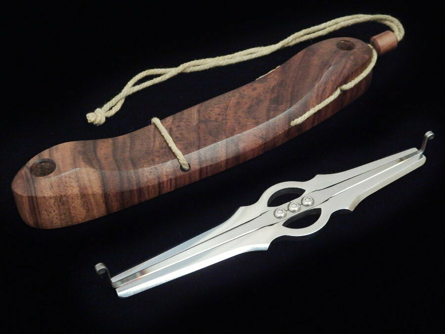 Варган Дмитрия Глазырина "Авиатор" (два в одном) в футляре из грецкого ореха для музыки и творчества.