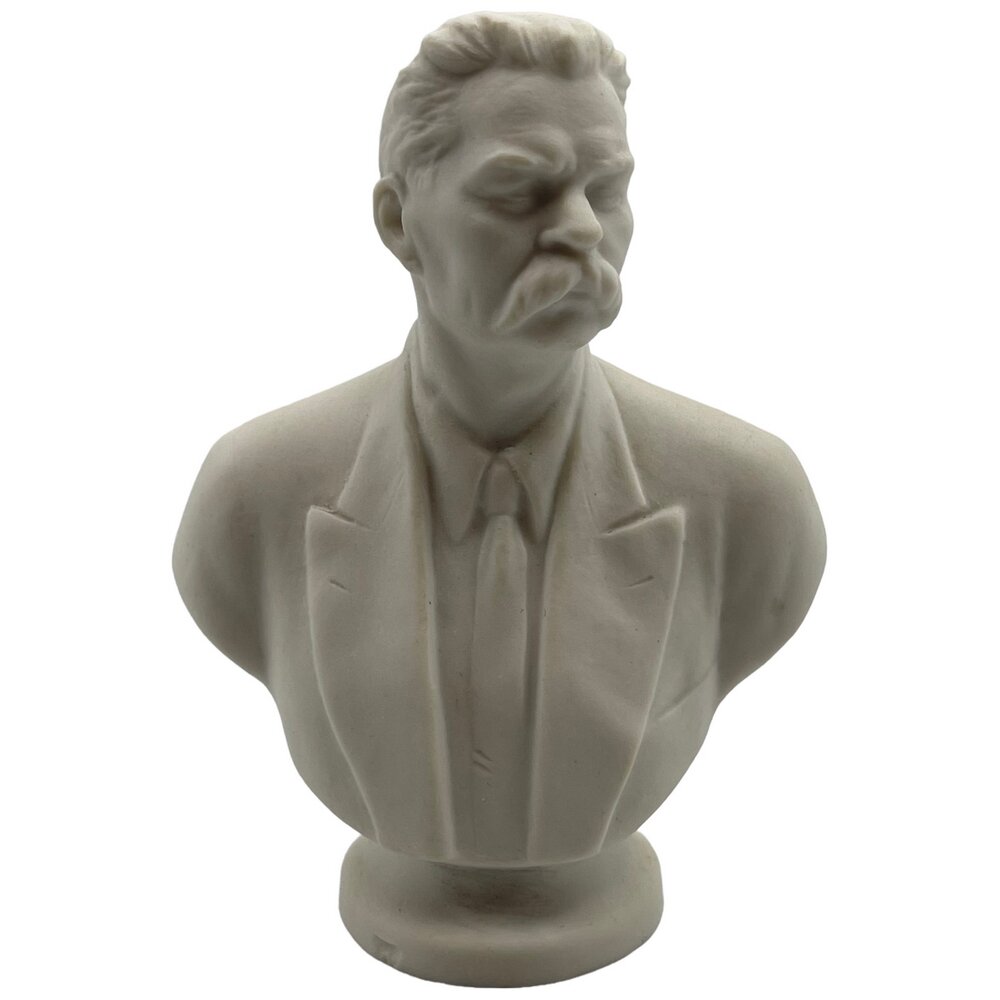 Бисквитный бюст "А. М. Горький" 1955-1957 гг. ЛФЗ, СССР (Лот №2)