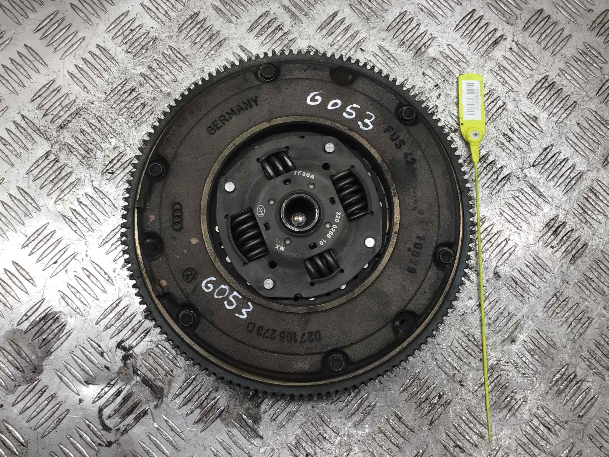 Б/У Маховик Volkswagen Golf 4 поколение (1997-2004) 1999 г.