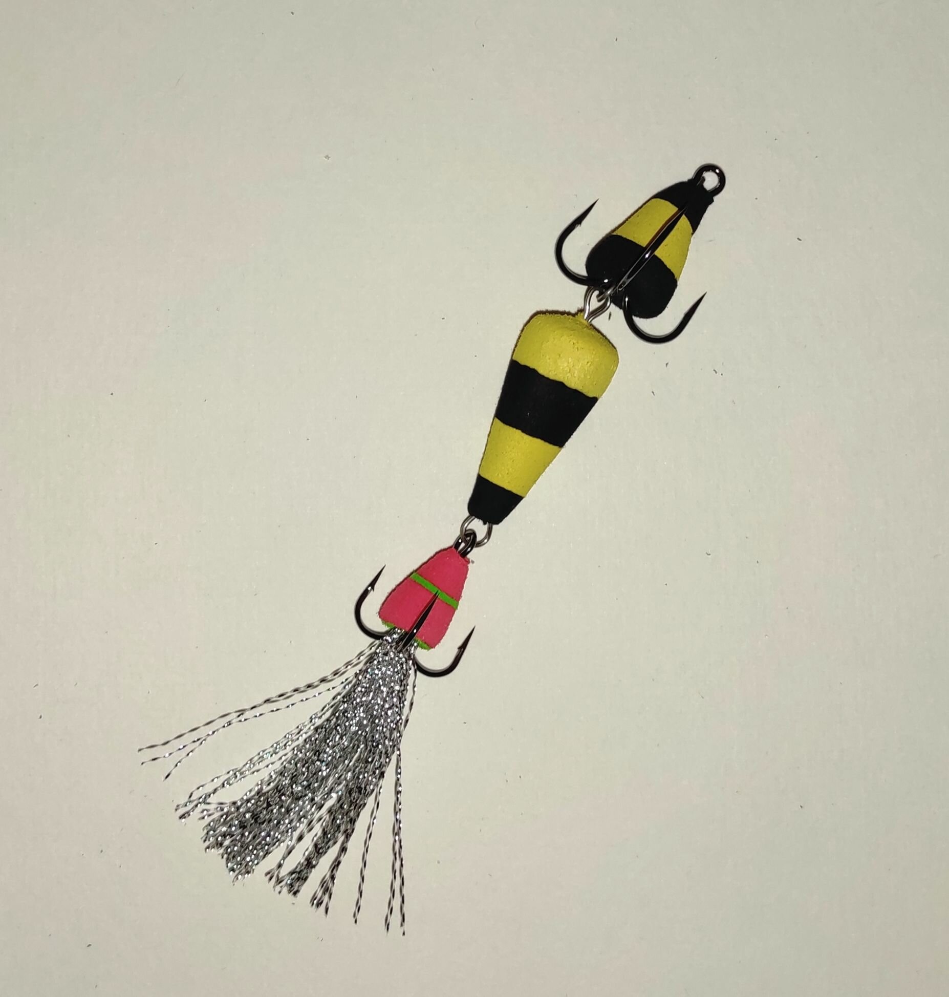 Мандула 92мм 208 серебро чёрный жёлтый