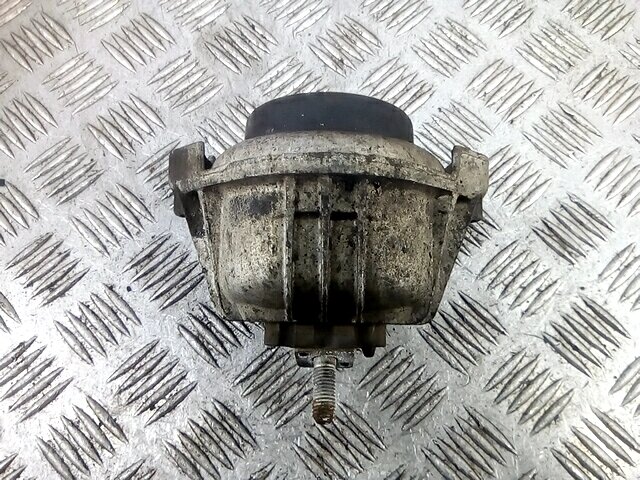 Подушка (опора) крепления двигателя BMW 1-Series (E81/E82/E87/E88) 22116768852 арт. 454405