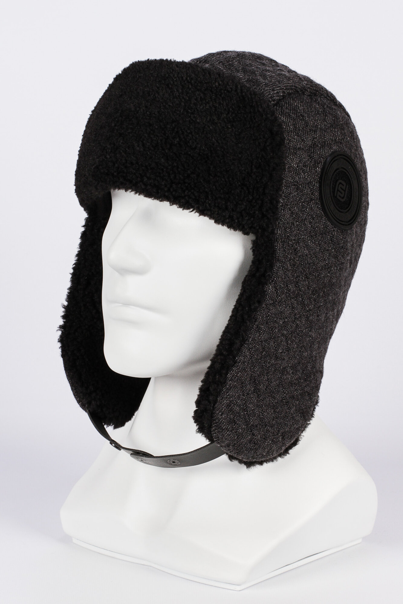 Шапка-ушанка для мужчин