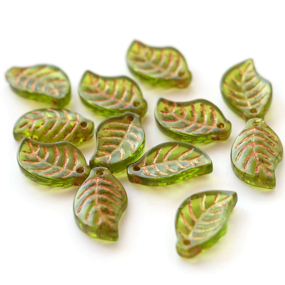 Бусины листик Лэмпворк стекло 5 шт, оливковый, 18x11x3.5 мм