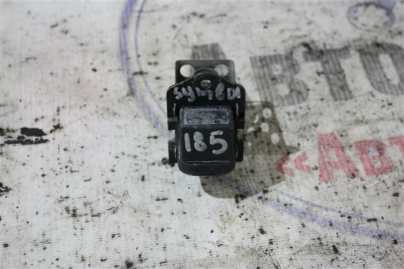 Б/У резистор вентилятора охлаждения Renault Symbol 2005 LB K7J700 9416 RENAULT арт. 7700432632