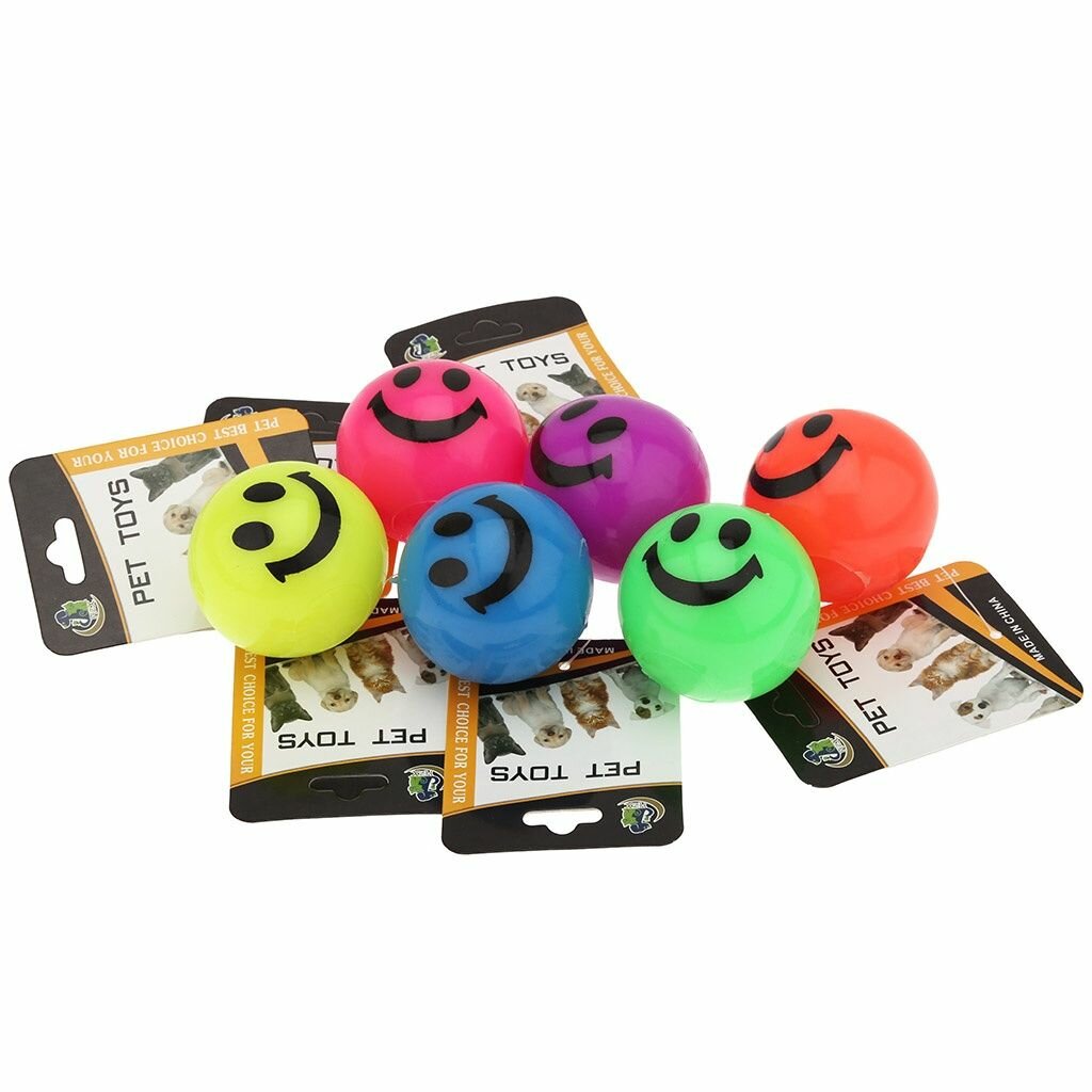 Игрушка для кошки КНР "Мяч-смайл", 5,3х5,3 см, ПВХ, светящаяся, цвета в ассортименте, на картоне