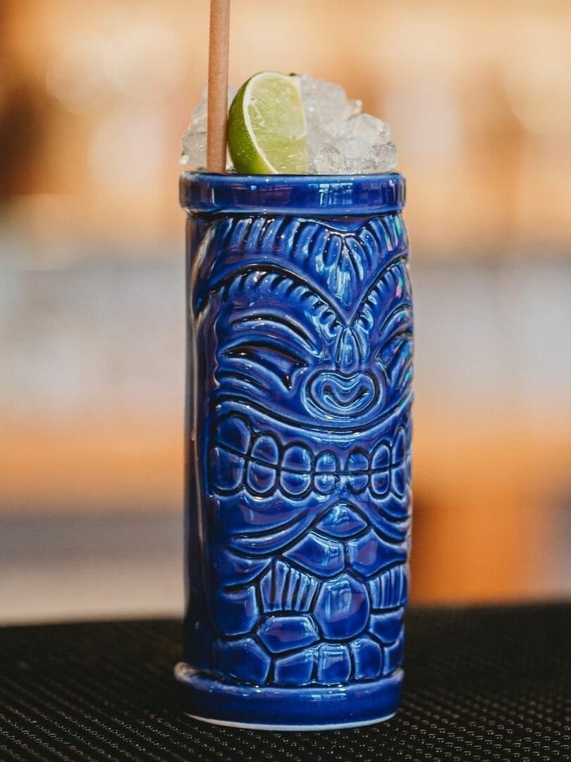Коктейльный, барный бокал, стакан голубой "Тики", керамика, 300 мл. Для вечеринки, праздника.