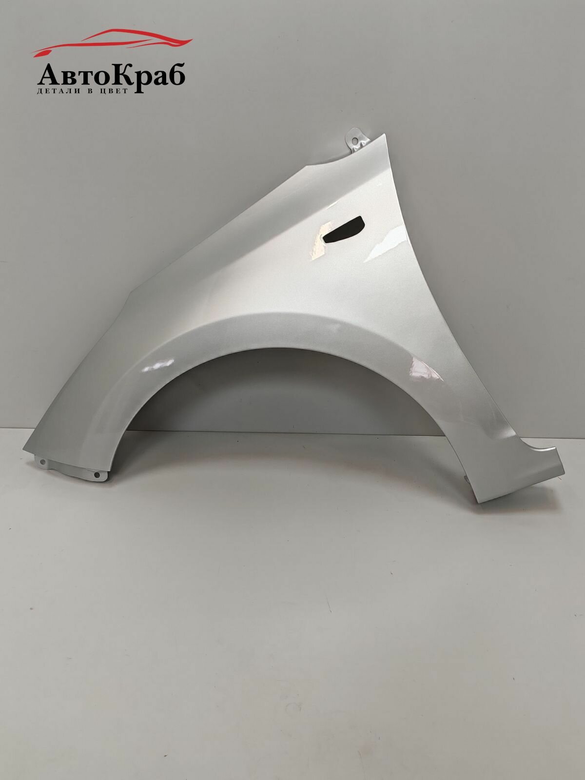 Крыло переднее левое с повторителем для Хендай Солярис 2 2017 - 2024 г. RHM - серебристый