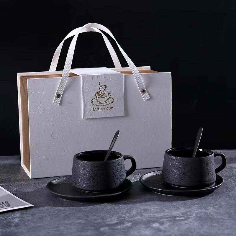 Набор из матовой черной кофейной чашки и блюдца, керамическая чашка для послеобеденного чая, тарелка, чашка для завтрака с ложкой и подставкой для чашки