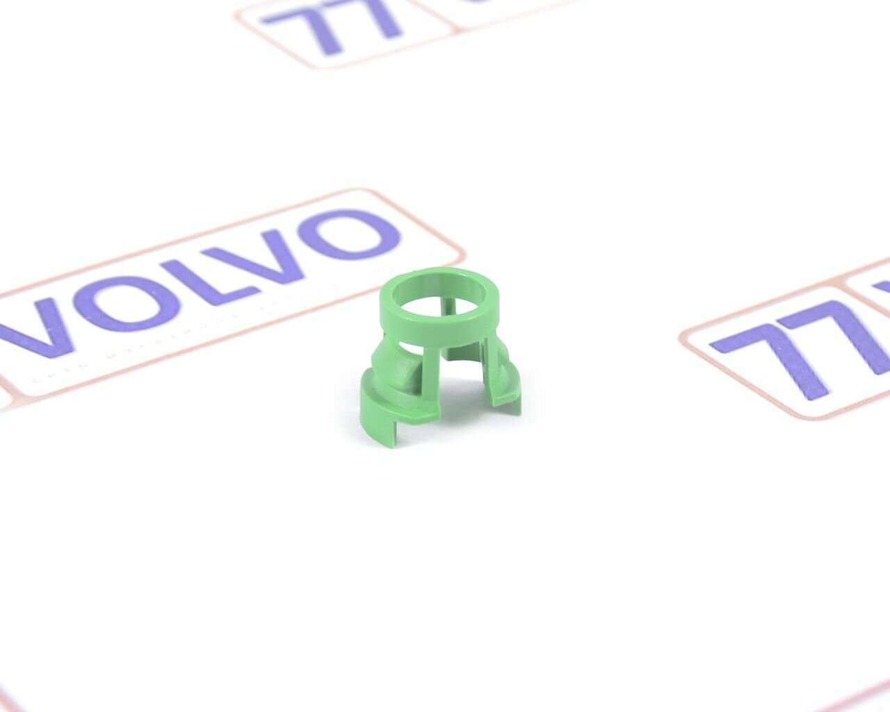 9485149 Фиксатор трубок радиатора КПП VOLVO